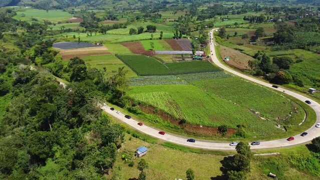 "Curve Road"-Bilder: Stock-Fotos & -Videos. | Adobe Stock