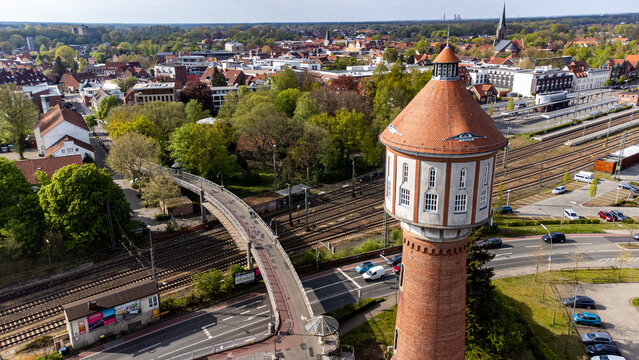 Lingen-Bilder: Stock-Fotos & -Videos. | Adobe Stock