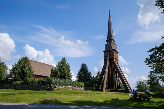 รูปภาพKyrka – เลือกดูภาพถ่ายสต็อก เวกเตอร์ และวิดีโอ2,586 | Adobe Stock