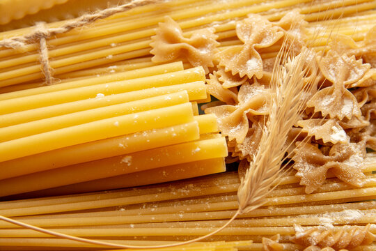 รูปภาพInsalatonde – เลือกดูภาพถ่ายสต็อก เวกเตอร์ และวิดีโอ375 | Adobe Stock