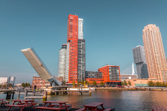 Rijnhaven Bilder – Durchsuchen 128 Archivfotos, Vektorgrafiken und ...