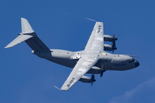 A400M Bilder – Durchsuchen 497 Archivfotos, Vektorgrafiken und Videos ...