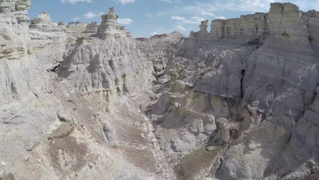 「Karatau」の写真素材 | 559件の無料イラスト画像 | Adobe Stock