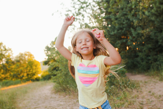 รูปภาพFunny-Face – เลือกดูภาพถ่ายสต็อก เวกเตอร์ และวิดีโอ79 | Adobe Stock