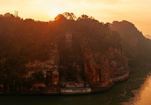 "Leshan Giant Buddha" Images – Browse 543 Stock Photos, Vectors, and ...