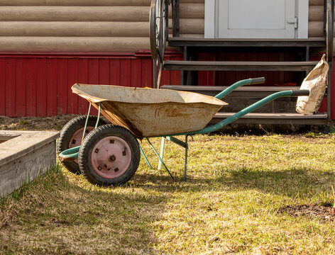 「Handbarrow」の写真素材 | 566件の無料イラスト画像 | Adobe Stock