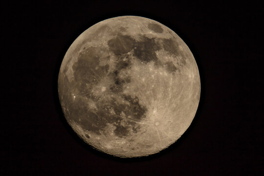 Mondbahn Bilder – Durchsuchen 4,058 Archivfotos, Vektorgrafiken und ...