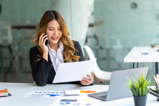 Manageress bilder – Bläddra bland 2,392 stockfoton, vektorer och videor ...