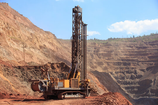 Mining Drill Vehicle