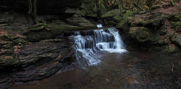 Monbachtal Imagens – Procure 160 fotos, vetores e vídeos | Adobe Stock