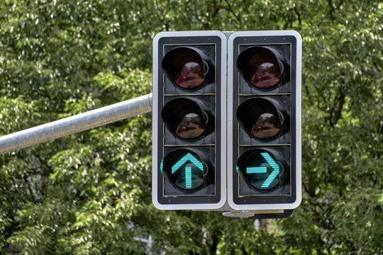 Ampelsystem Bilder – Durchsuchen 2,610 Archivfotos, Vektorgrafiken und ...