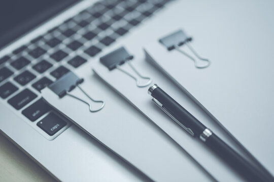 Microcomputer Images – Browse 2,541,352 Stock Photos, Vectors, and ...