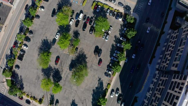 「Parkade」の画像 - 383 件の Stock 写真、ベクターおよびビデオ | Adobe Stock