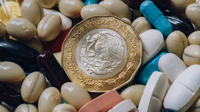 Mexican Cartel Images – Browse 971 Stock Photos, Vectors, and Video ...