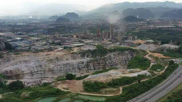 "Limestone Quarry" Images – Browse 3,113 Stock Photos, Vectors, and ...