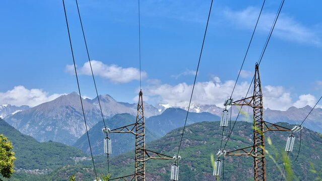 Obrazy (Rigger) — zdjęcia, wektory i wideo bez tantiem (3,412) | Adobe ...