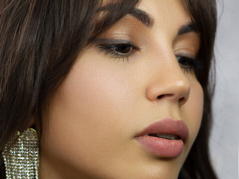 รูปภาพMonobrow – เลือกดูภาพถ่ายสต็อก เวกเตอร์ และวิดีโอ381 | Adobe Stock