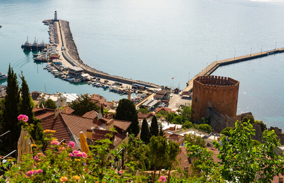 Kule Bilder – Durchsuchen 3,976 Archivfotos, Vektorgrafiken und Videos ...