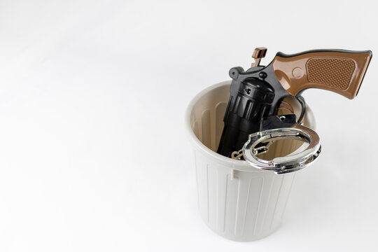 Hackbut bilder – Bläddra bland 2,275 stockfoton, vektorer och videor ...