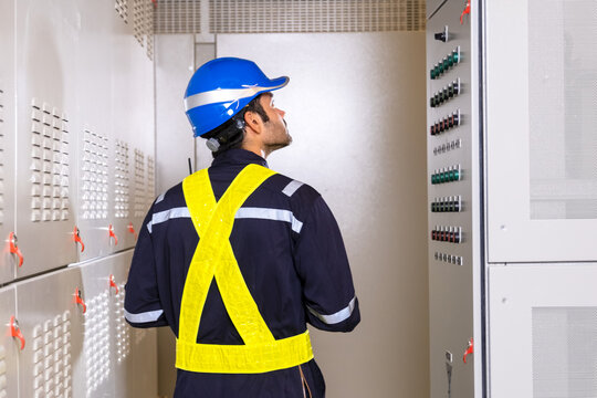 "Bay Control Unit" Images – Browse 85 Stock Photos, Vectors, and Video ...