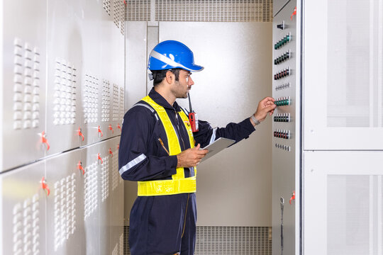 "Bay Control Unit" Images – Browse 85 Stock Photos, Vectors, and Video ...