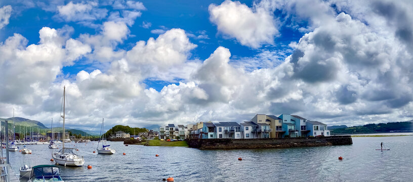 Porthmadog Images – Browse 617 Stock Photos, Vectors, and Video | Adobe ...