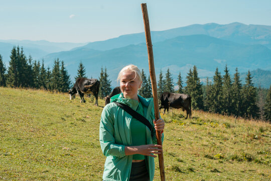 Hirtenstock Bilder – Durchsuchen 655 Archivfotos, Vektorgrafiken und ...