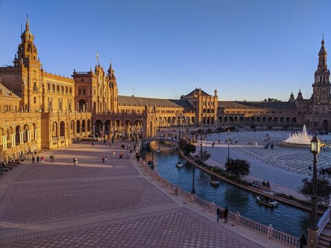 รูปภาพArgant – เลือกดูภาพถ่ายสต็อก เวกเตอร์ และวิดีโอ383 | Adobe Stock