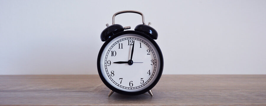 รูปภาพ9Pm – เลือกดูภาพถ่ายสต็อก เวกเตอร์ และวิดีโอ135 | Adobe Stock