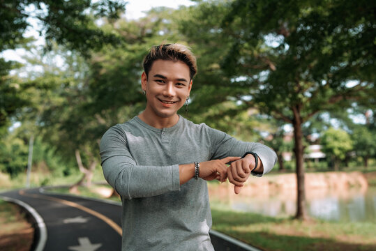 รูปภาพExercitation – เลือกดูภาพถ่ายสต็อก เวกเตอร์ และวิดีโอ920 | Adobe ...