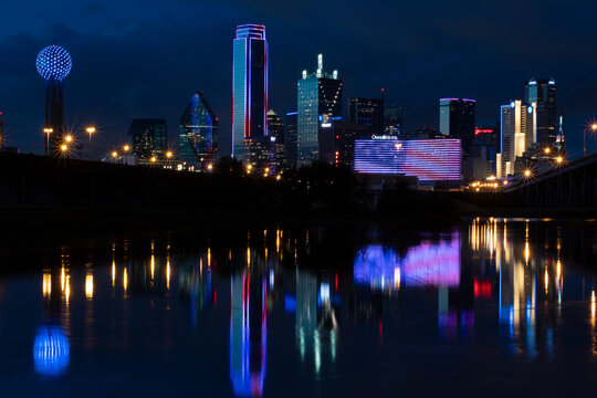 "Dallas Skyline" Images – Browse 753 Stock Photos, Vectors, and Video ...