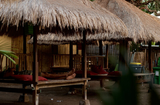 Imágenes de Hut: descubre bancos de fotos, ilustraciones, vectores y ...