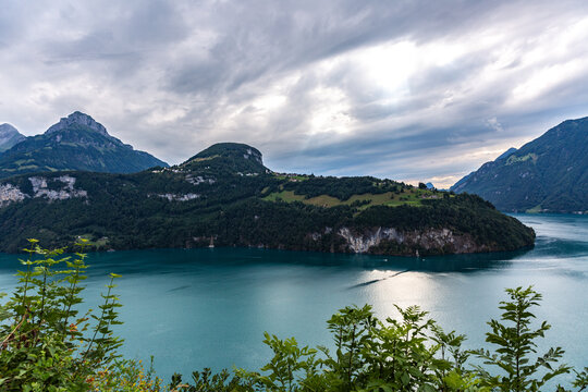 Urnersee Bilder – Durchsuchen 569 Archivfotos, Vektorgrafiken und ...