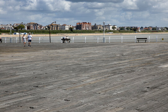 Clacton-On-Sea 이미지 – 찾아보기 118 스톡 사진, 벡터 및 비디오 | Adobe Stock