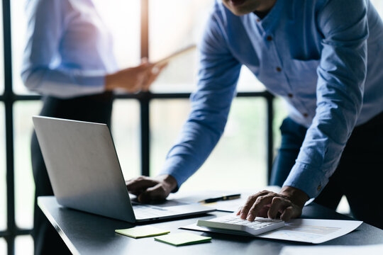 Reportage Bilder – Durchsuchen 2,515,103 Archivfotos, Vektorgrafiken ...