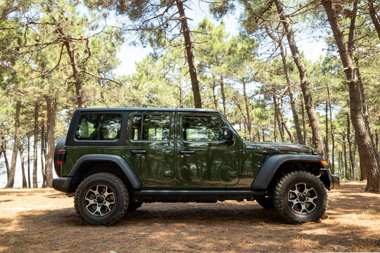 "Jeep Wrangler"-Bilder: Stock-Fotos & -Videos. | Adobe Stock