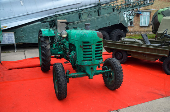 Dt-20 Images – Browse 3 Stock Photos, Vectors, and Video | Adobe Stock