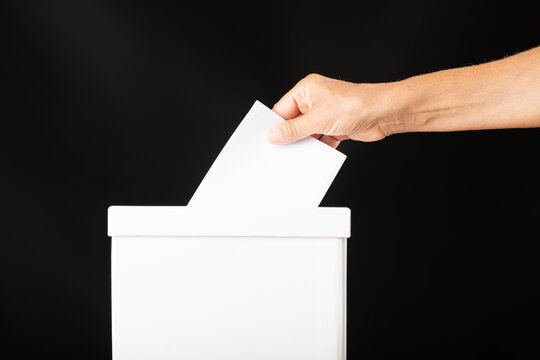 "Voting Hands" Bilder – Durchsuchen 46 Archivfotos, Vektorgrafiken und ...