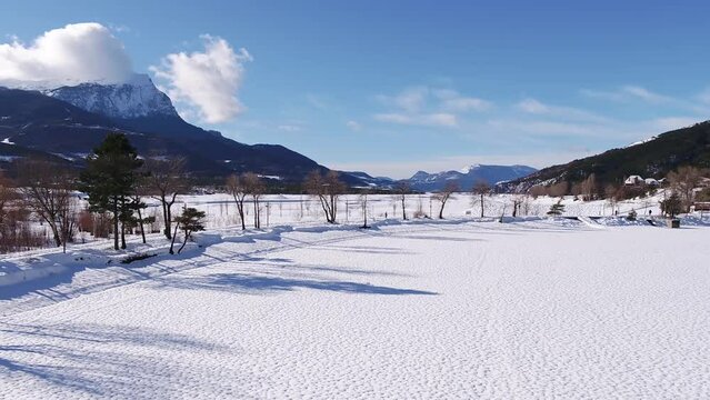 "Station Ski"-Bilder: Stock-Fotos & -Videos. | Adobe Stock