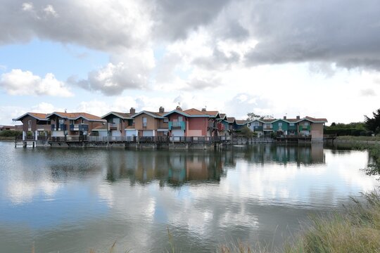 รูปภาพBassin – เลือกดูภาพถ่ายสต็อก เวกเตอร์ และวิดีโอ28,871 | Adobe Stock