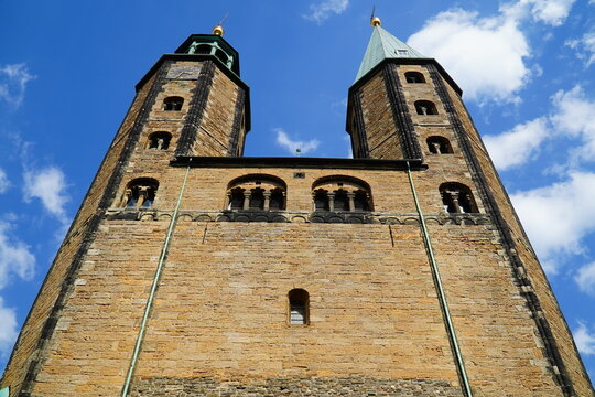 Cosma Bilder – Durchsuchen 1,063 Archivfotos, Vektorgrafiken und Videos ...