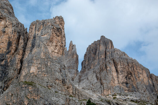 รูปภาพDolomitic – เลือกดูภาพถ่ายสต็อก เวกเตอร์ และวิดีโอ3,996 | Adobe Stock