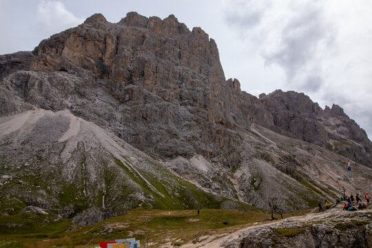 รูปภาพDolomitic – เลือกดูภาพถ่ายสต็อก เวกเตอร์ และวิดีโอ3,996 | Adobe Stock