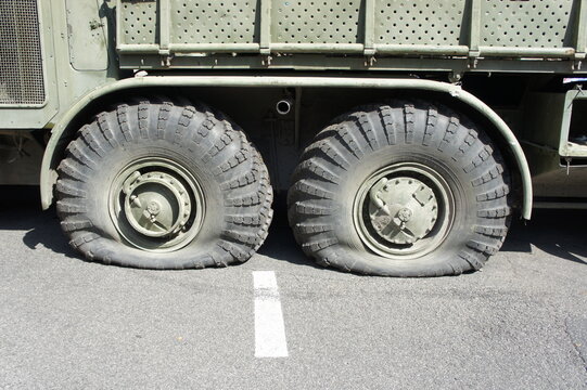 Troop-Carrier Images – Browse 173 Stock Photos, Vectors, and Video ...