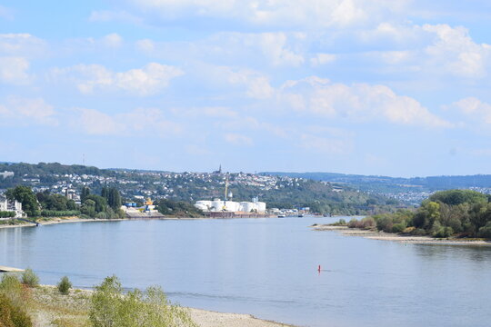 รูปภาพRheinpegel – เลือกดูภาพถ่ายสต็อก เวกเตอร์ และวิดีโอ157 | Adobe Stock
