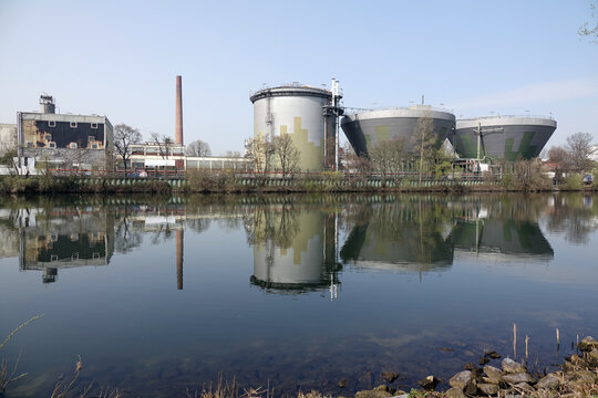 Frankfurt-Fechenheim Bilder – Durchsuchen 596 Archivfotos ...