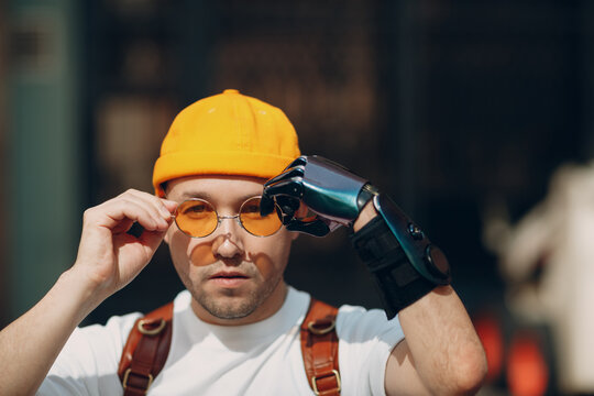 Mechatronic Bilder – Durchsuchen 834 Archivfotos, Vektorgrafiken und Videos | Adobe Stock