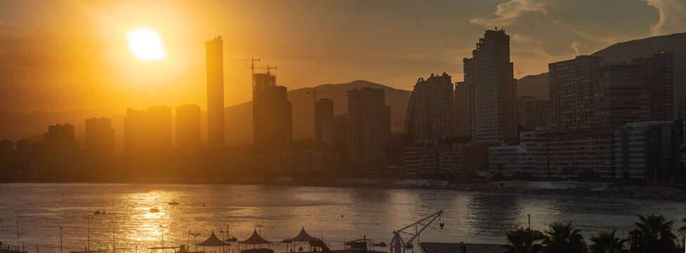 Viewpoint Images – Browse 939,704 Stock Photos, Vectors, and Video ...