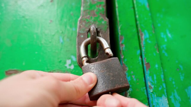 Open Padlock Images – Browse 134,693 Stock Photos, Vectors, and Video ...