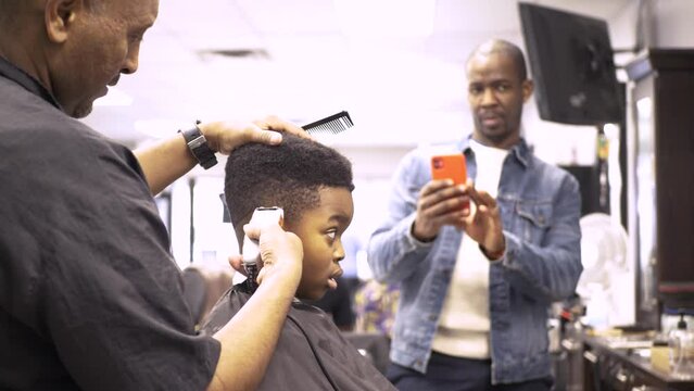 Fade Haircut Images – Browse 2,904 Stock Photos, Vectors, and Video ...